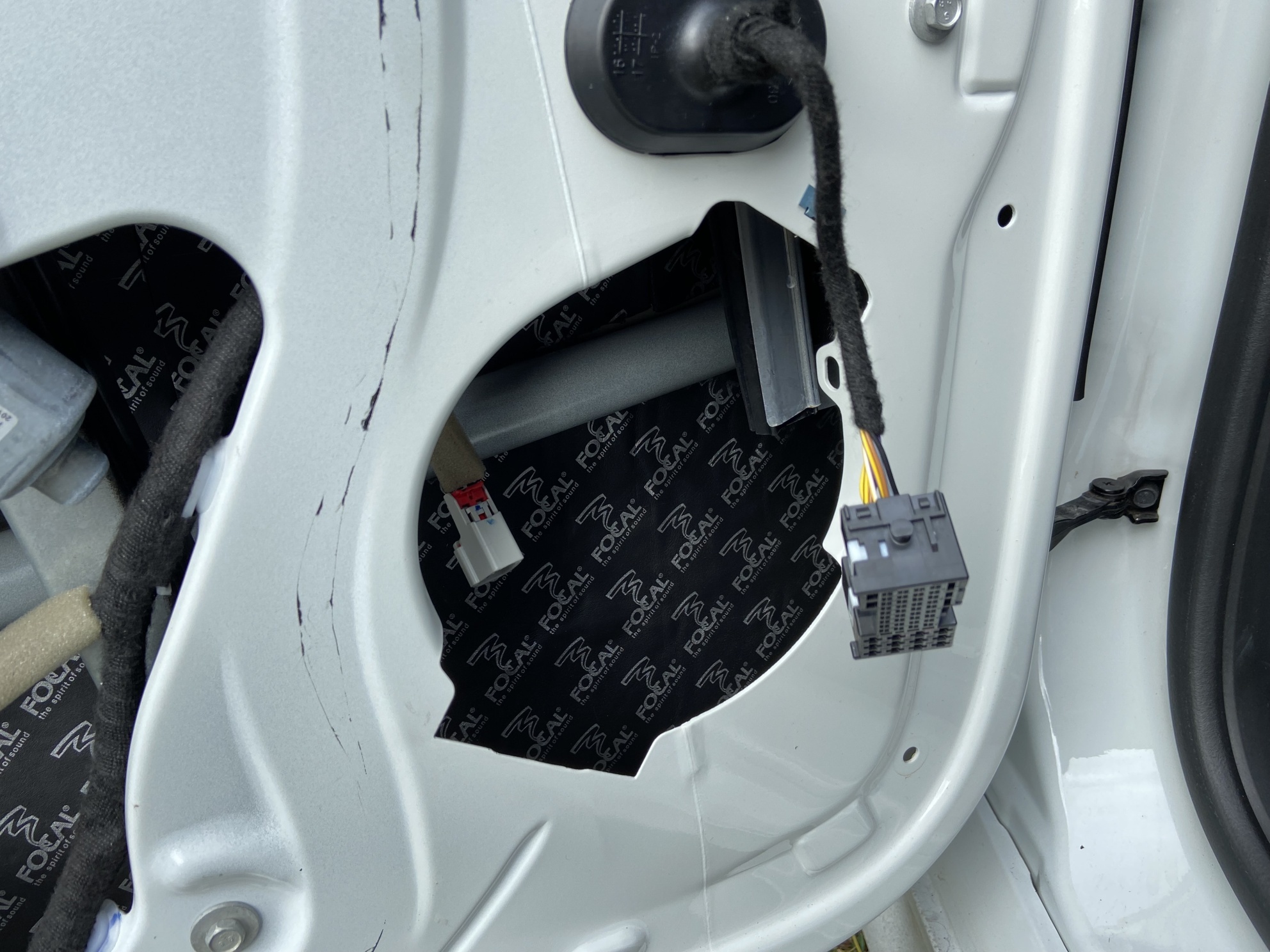 Tutorial – Speaker Install – Morel Australia